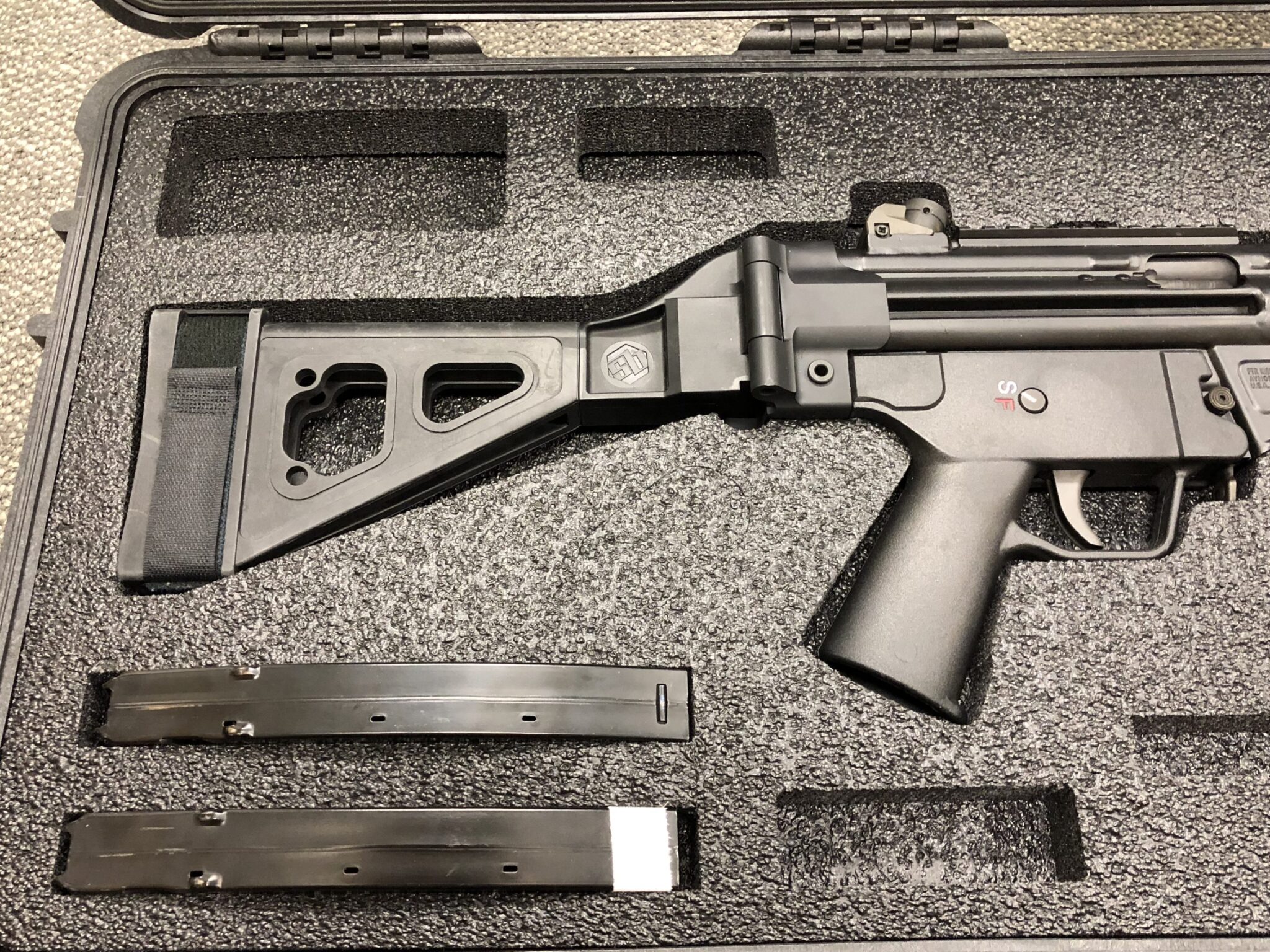 MP5 Pelican 1700 v1 - Gunformz - Semi Custom Foam Case Kits